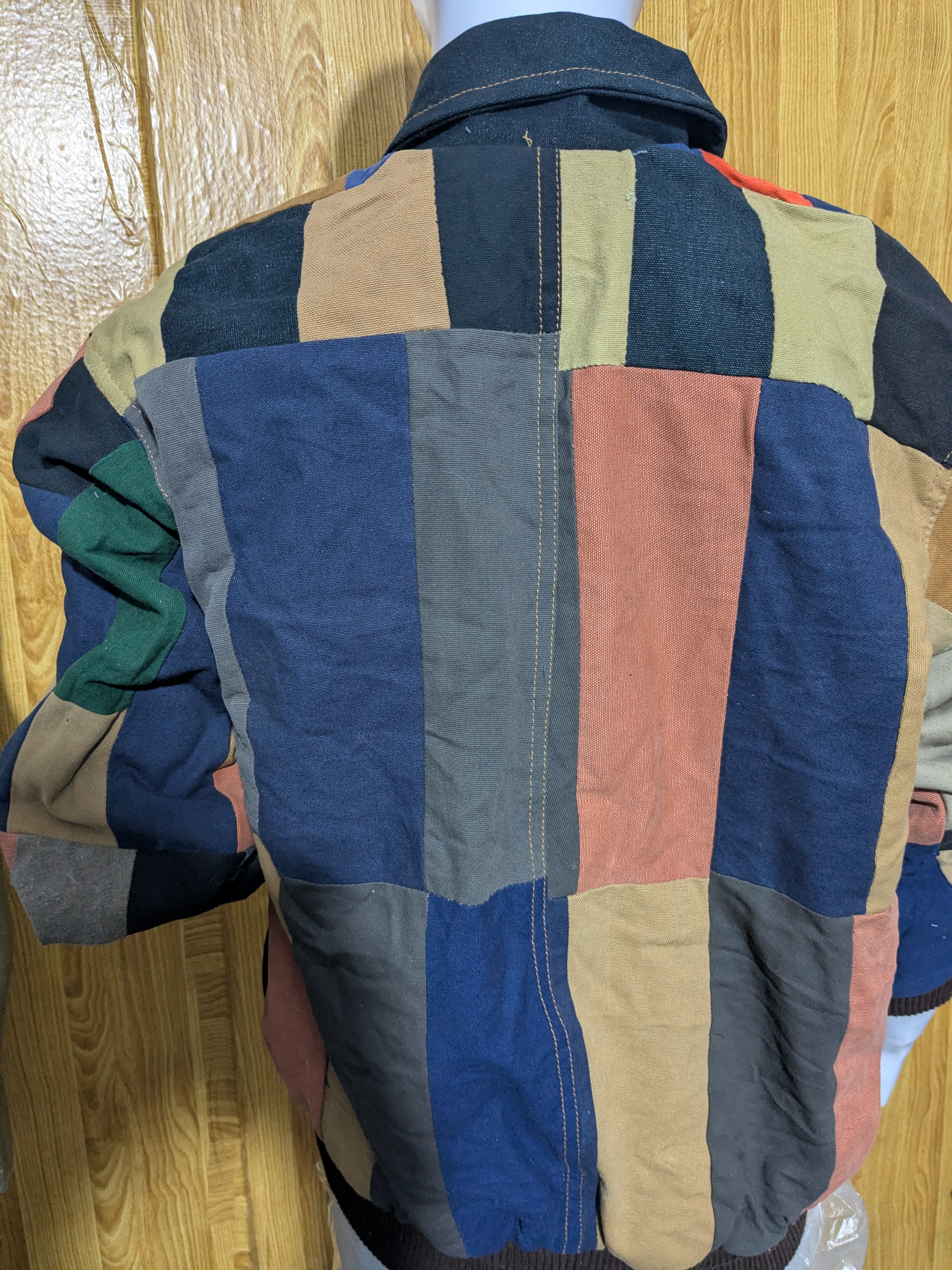 Jaqueta Box upcycle Carhartt | Mercado de atacado vintage - Venda por ...