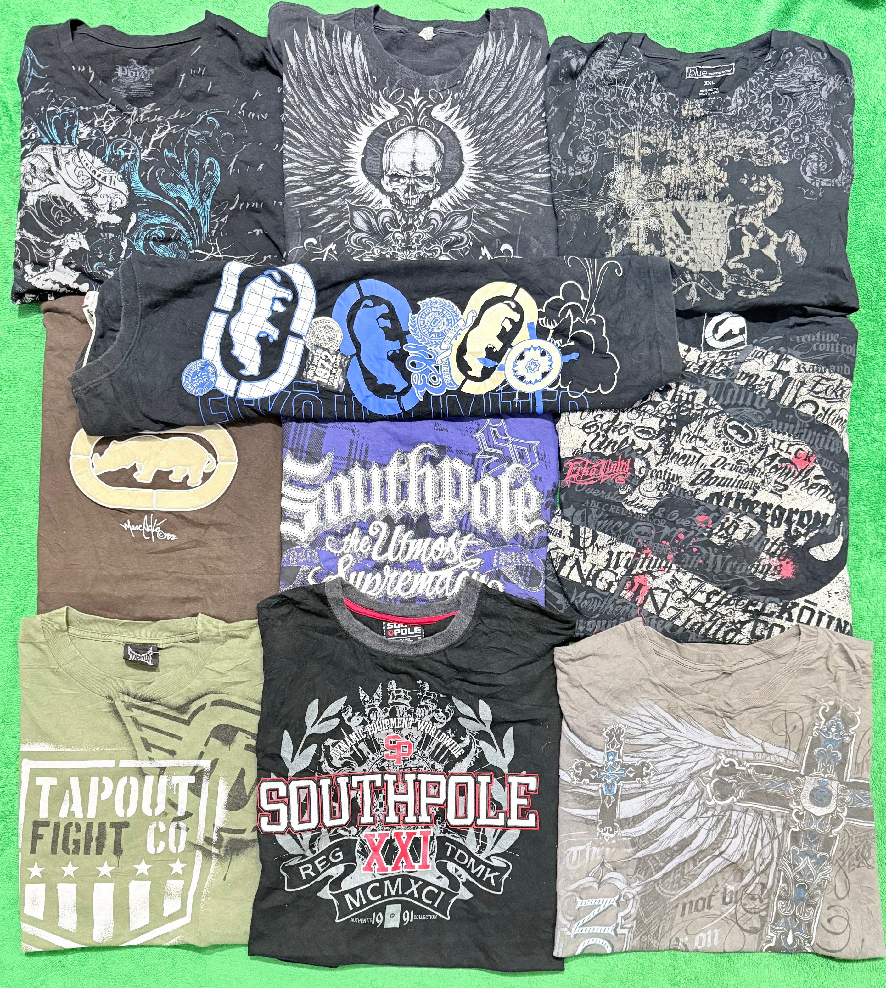 Affliction T shirts | Mercado de atacado vintage - Venda por atacado ...